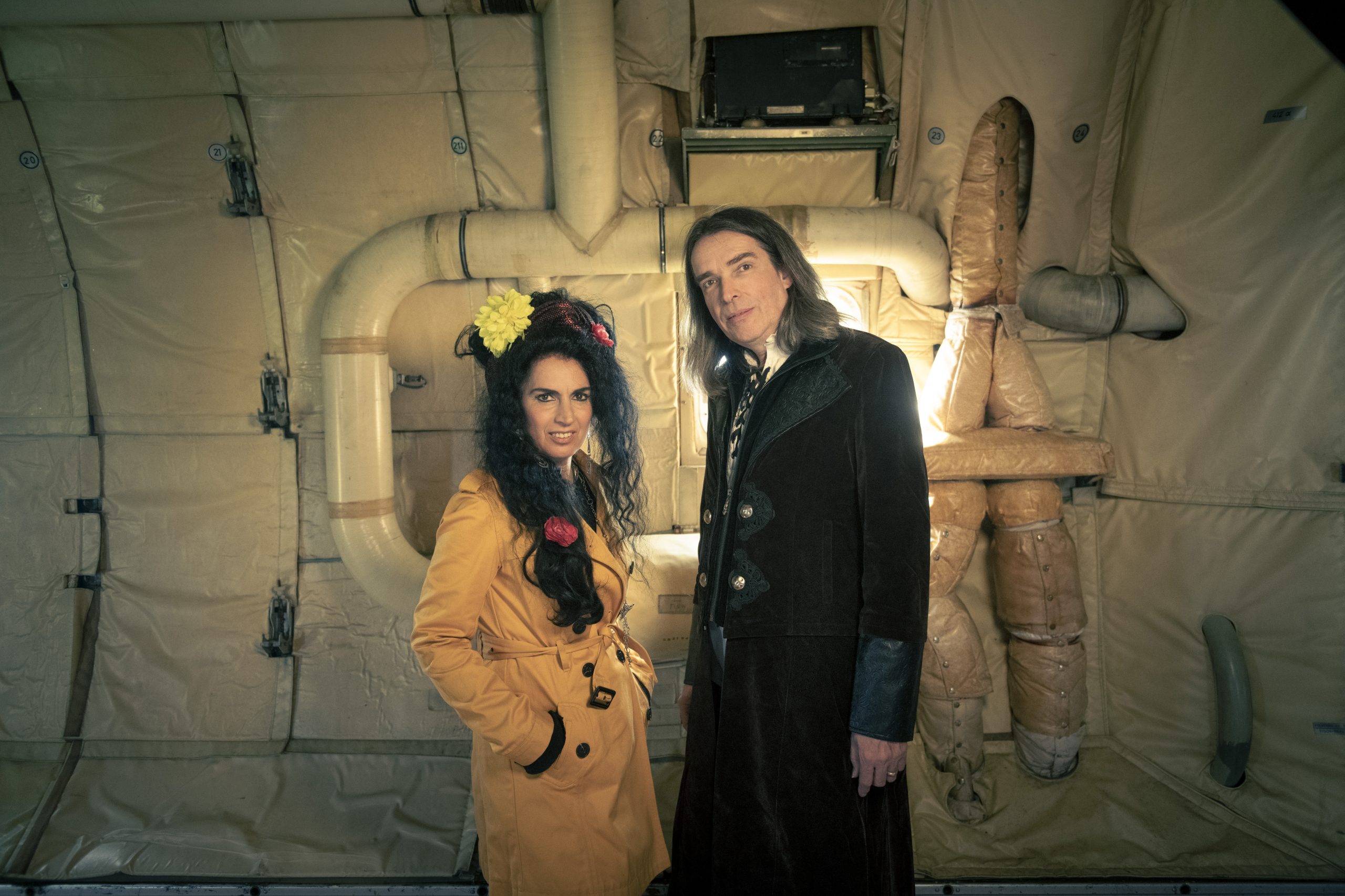 Honey Bizarre - Honey Bizarre - the official Website